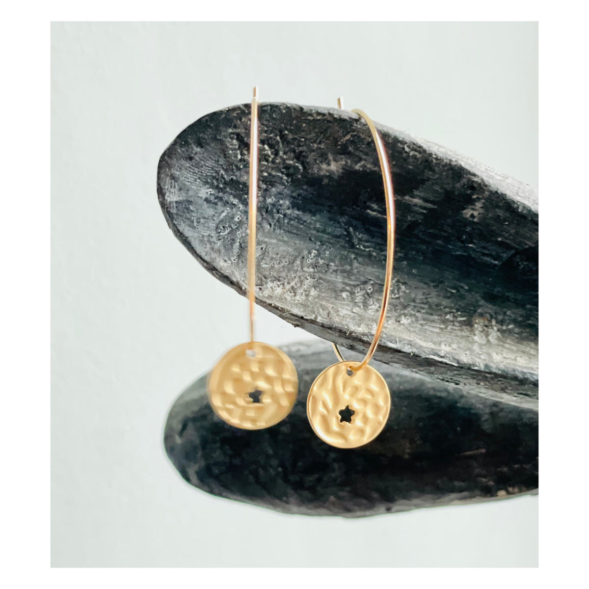 Gold disc hoops – bibi Padstow